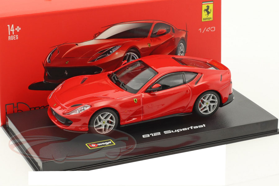 1:43-Ferrari 812 Superfast-2017-danas-crveni-Bburago Signature Series