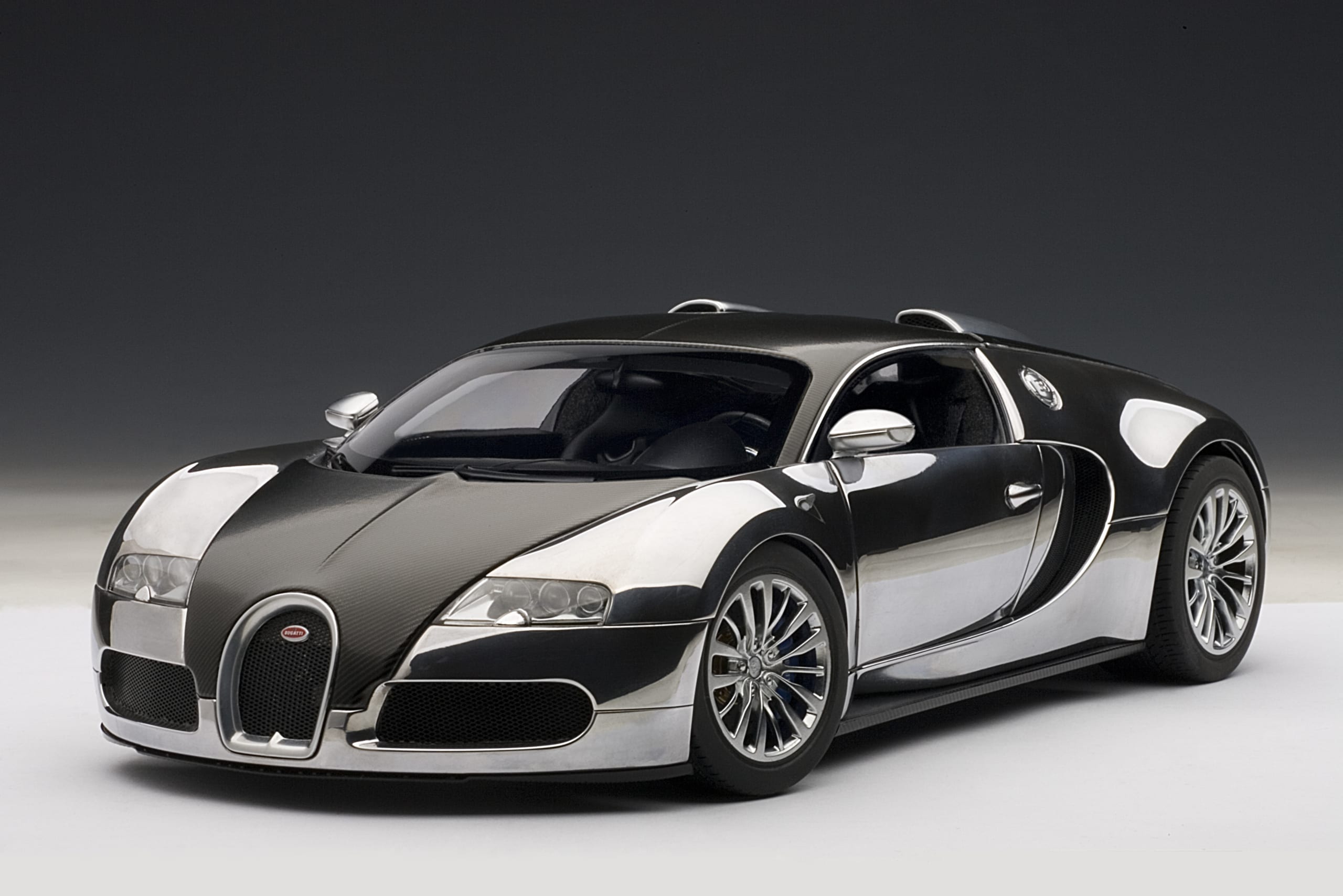 1:18-Bugatti EB 16.4 Veyron Pur Sang-2009-2011-karbon-aluminium-AUTOart ...