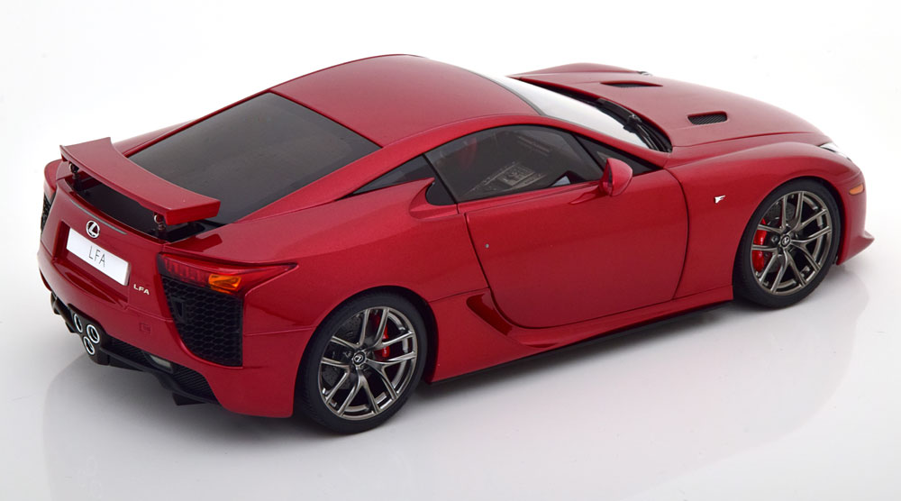 1:18-Lexus LFA-2010-2012-red-AUTOart
