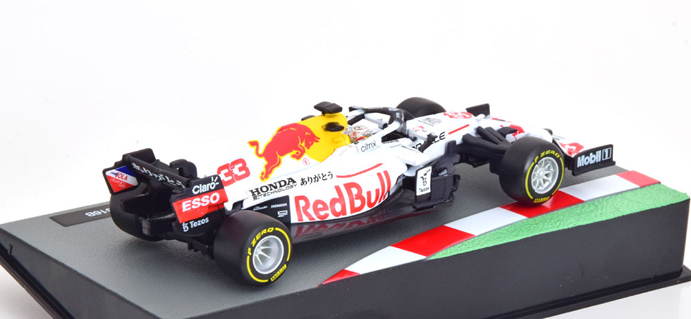 1:43-Red Bull RB16B with driver figure Max Verstappen-No 33-GP Turkey ...