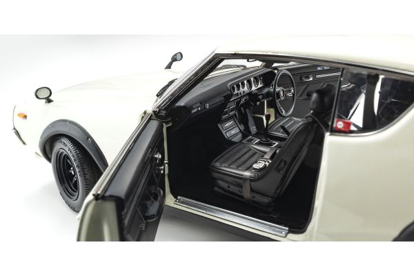 1:18-Nissan Skyline KPGC110 2000 GT-R-1973-white-Kyosho